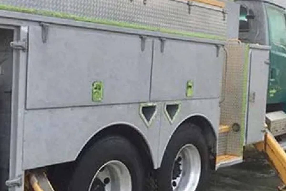 Wet Blasting - 100% Silica-Free | Markley's Precision Company