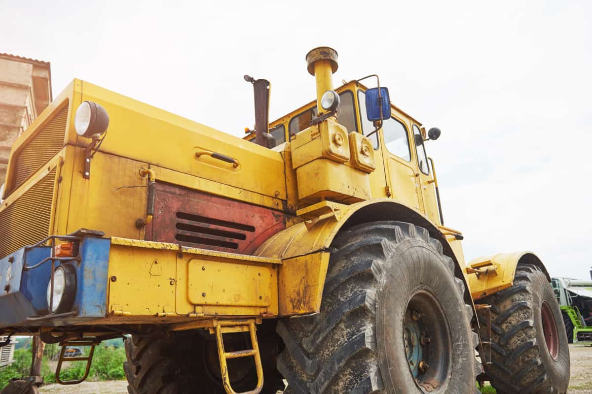 Wet Blasting - 100% Silica-Free | Markley's Precision Company